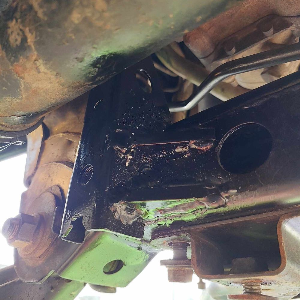 STEERING RACK CLAMP – R&R Products And Supplies